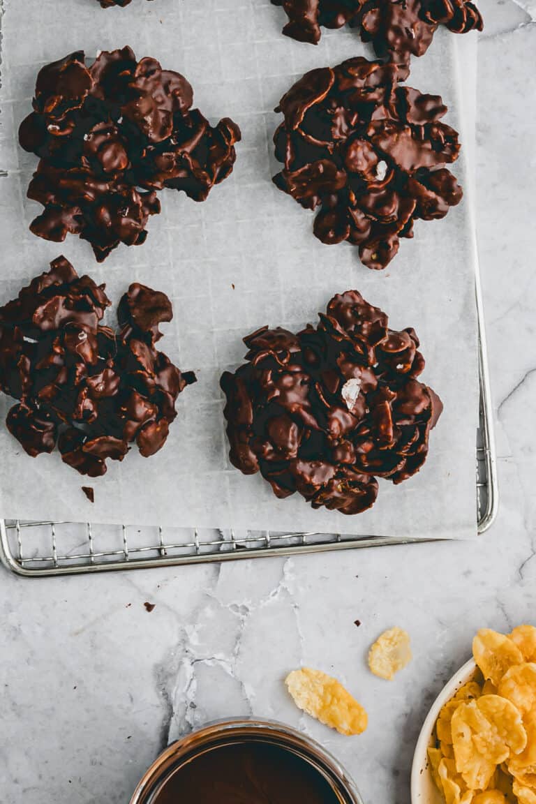 Schoko Crossies - Schoko Cornflakes Guetzli | Aline Made