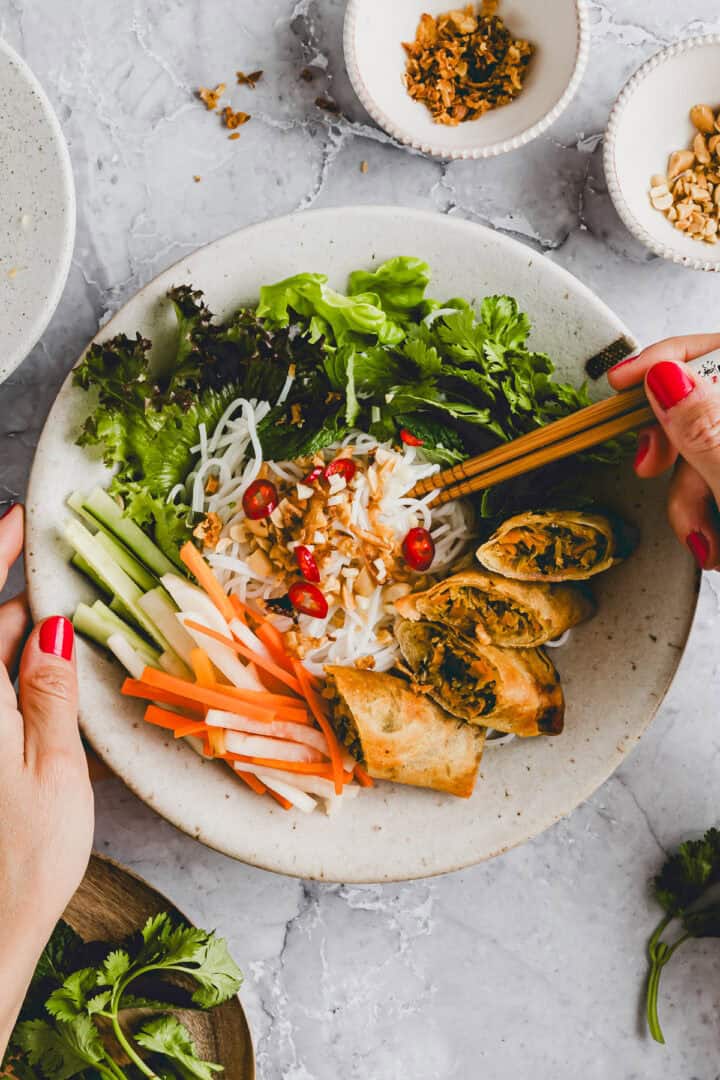 Bun Cha Gio - Vietnamese Noodle Salad with Spring Rolls | Aline Made